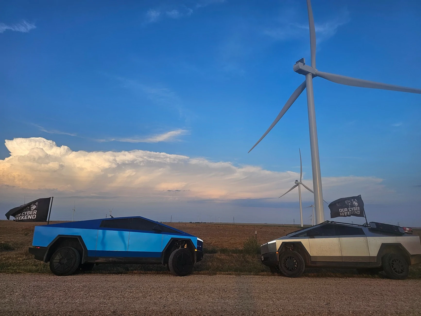 What 30 Cybertrucks Off Roading in Colorado looks like at the Pikes ...