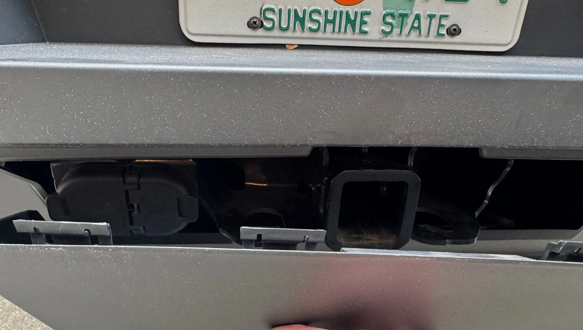 PSA - Removal and Re-install of Trailer Hitch Cover - Super simple, don ...