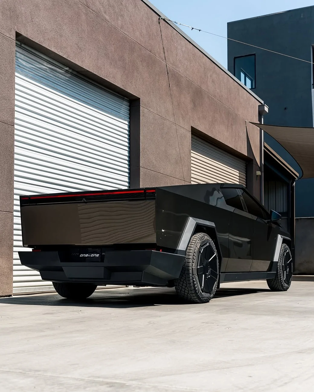 Pure PPF Platinum Cybertruck by One of One San Diego | Tesla Cybertruck ...