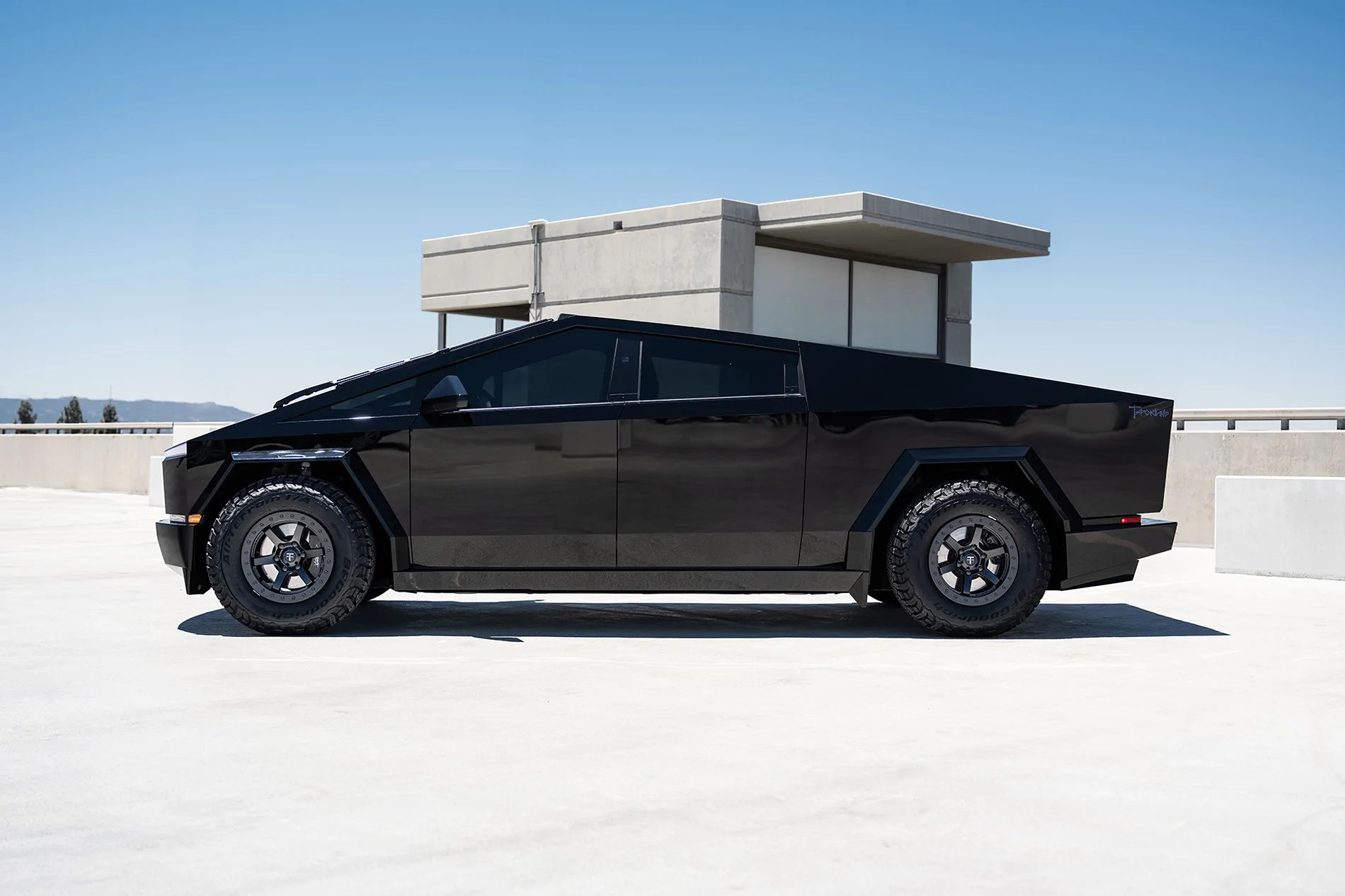 Deep Dished 18" Beadlock Wheels - CT6B Six Spoke Fully Forged by T ...