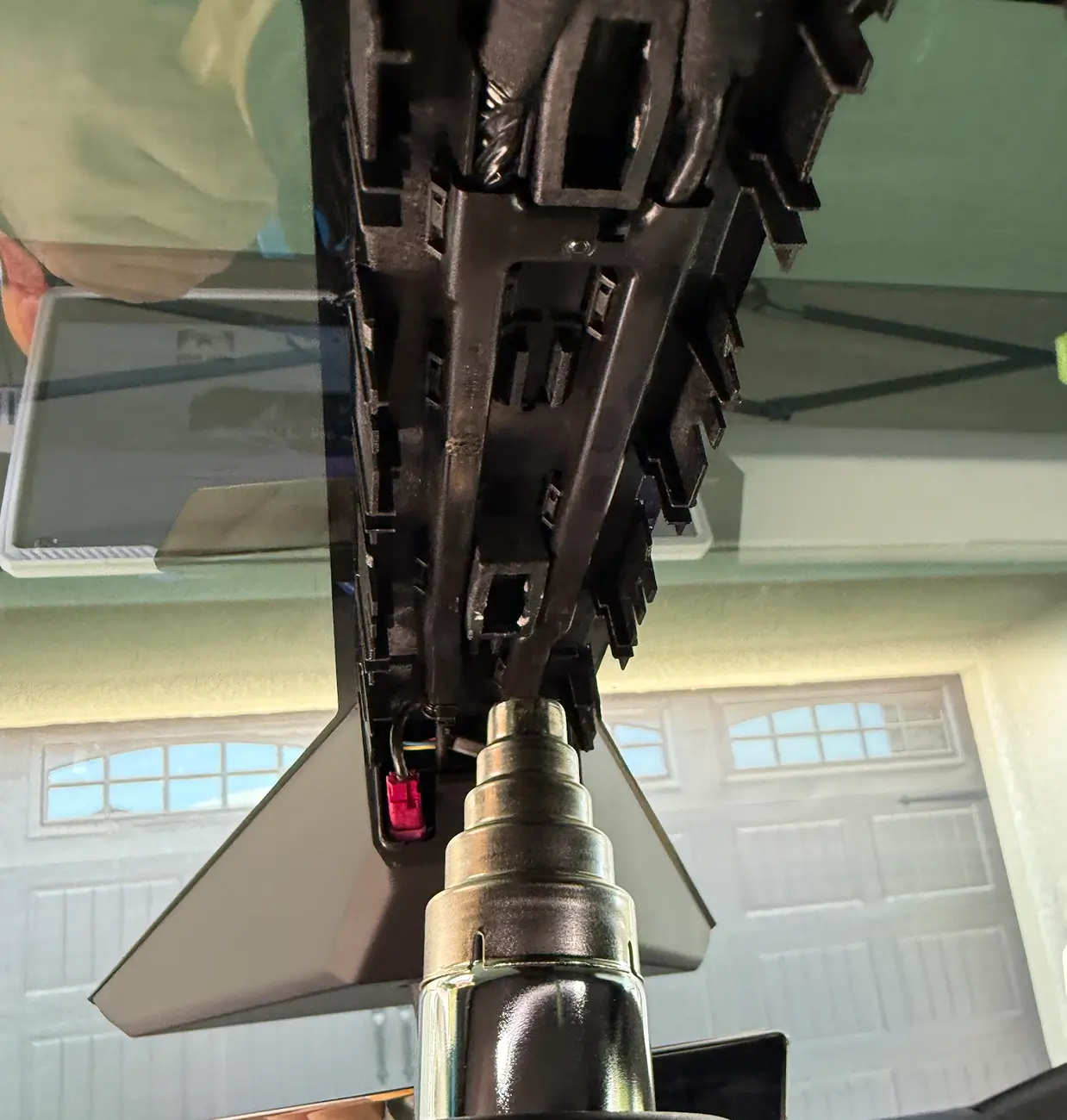 Fix for loose overhead console assembly (where magnetic sunvisors ...