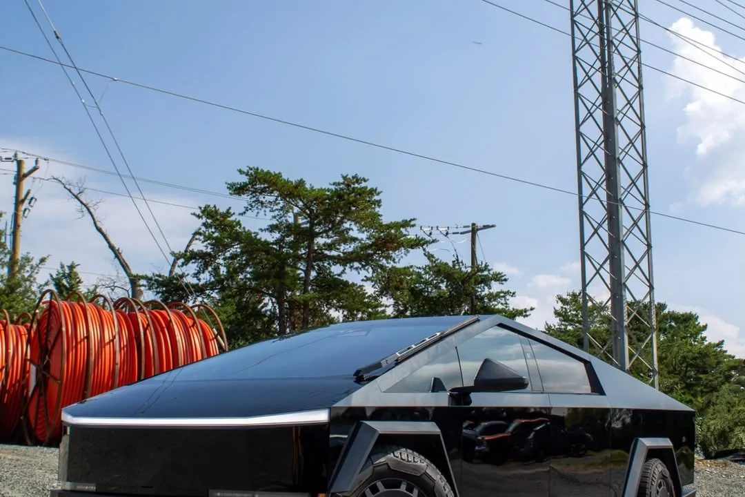 Pure PPF Ultra Gloss Black Cybertruck by NVA Wraps | Tesla Cybertruck ...