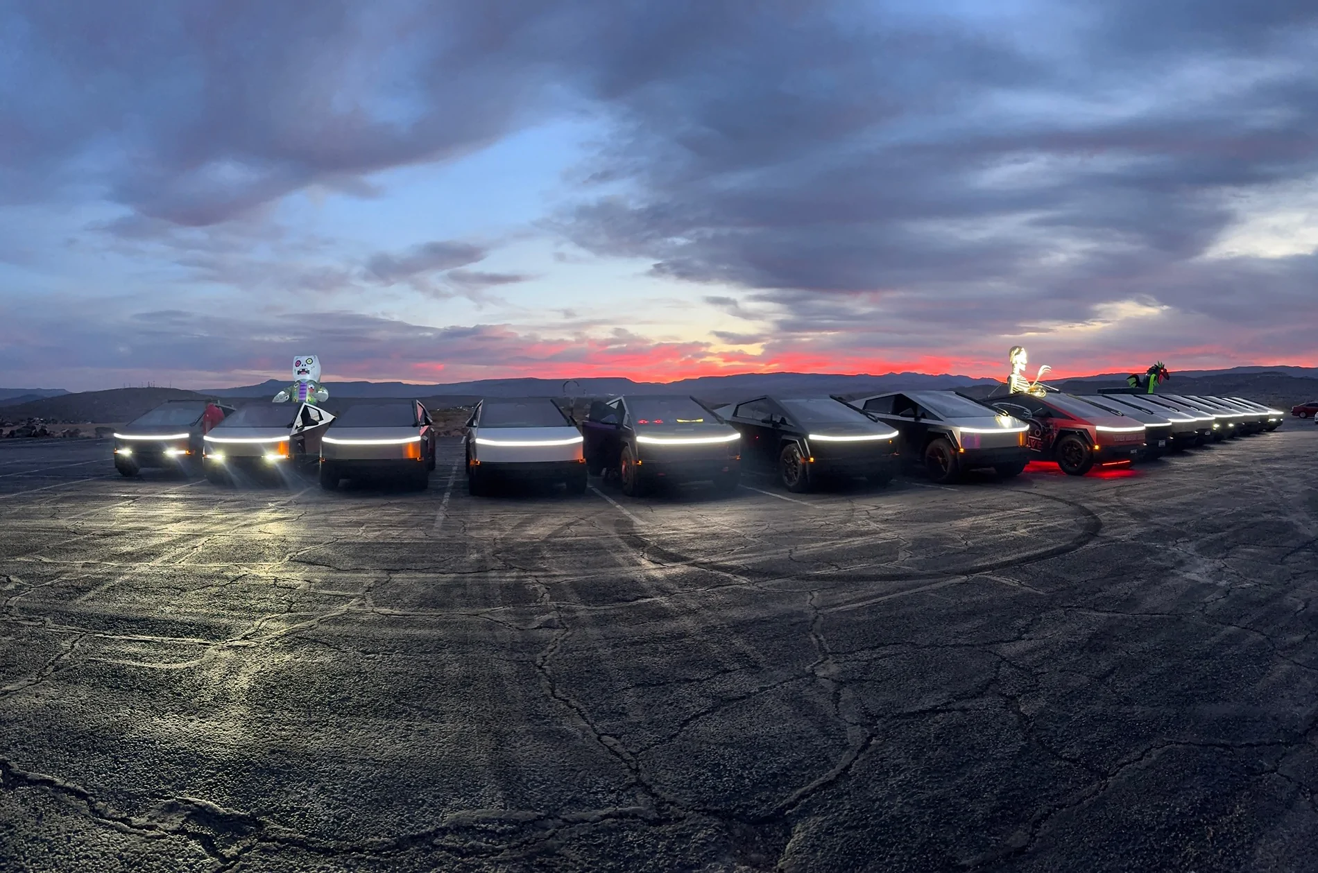 Daily random Cybertruck photos thread - Post Yours! 📸 🤳 | Page 94 ...