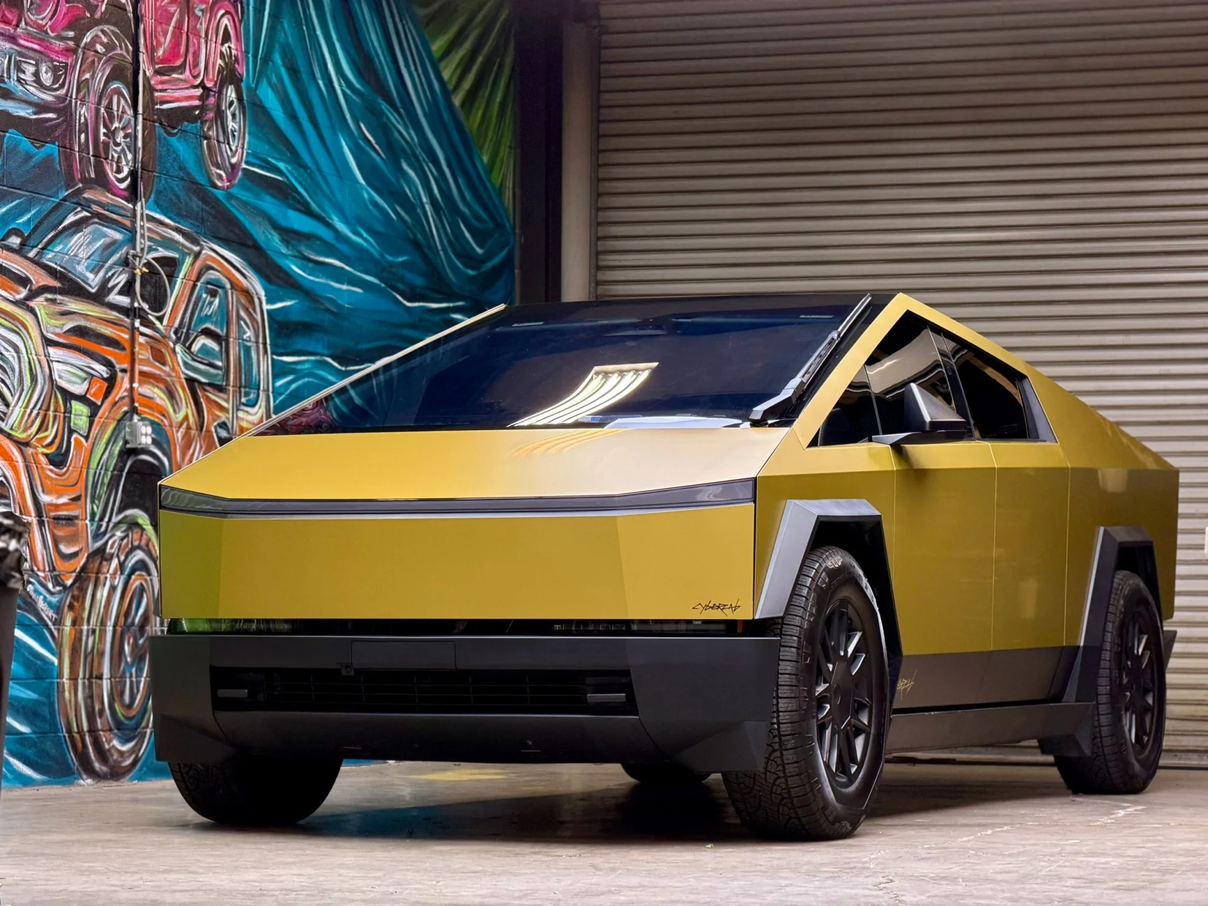 Metallic Gold Vinyl Laminated with Matte PPF = Cybercab Gold Cybertruck ...