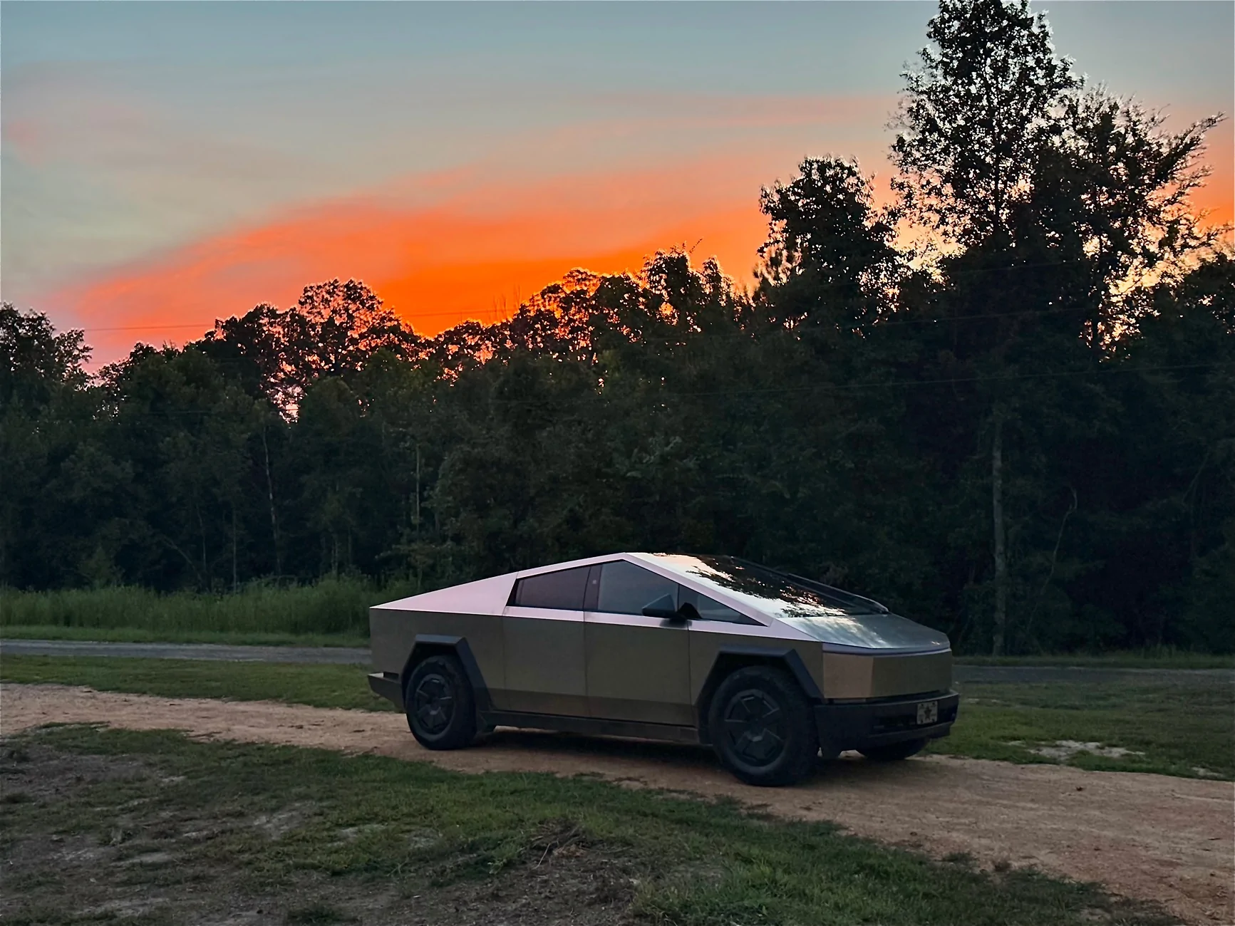 🚀 Giveaway – T-Launch Starlink Mini Power Stand (Teslaunch) | Tesla ...