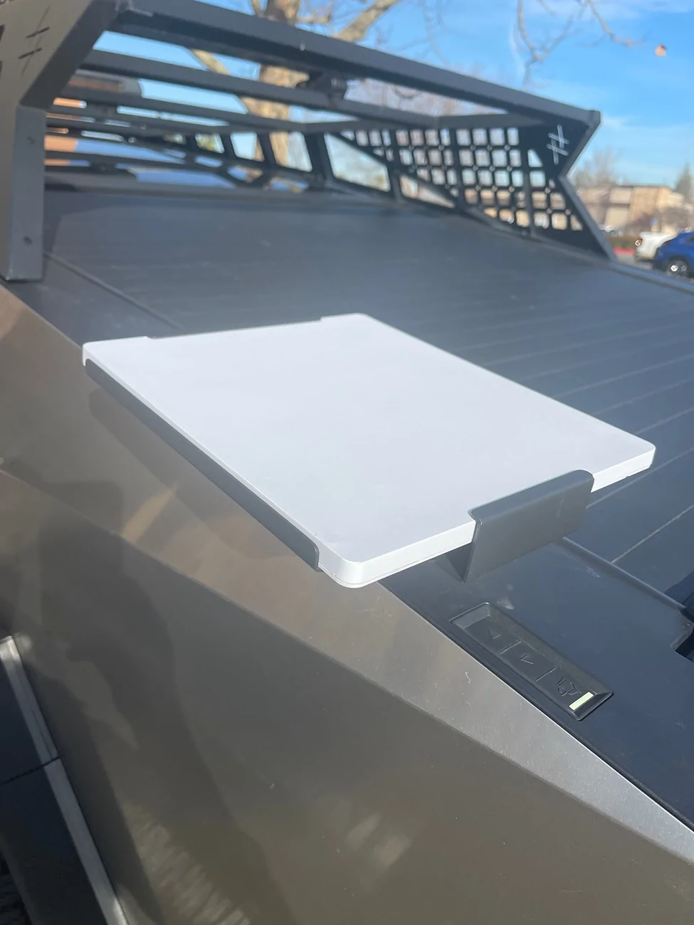 Convenient Starlink Mini mount + Video | Page 5 | Tesla Cybertruck ...