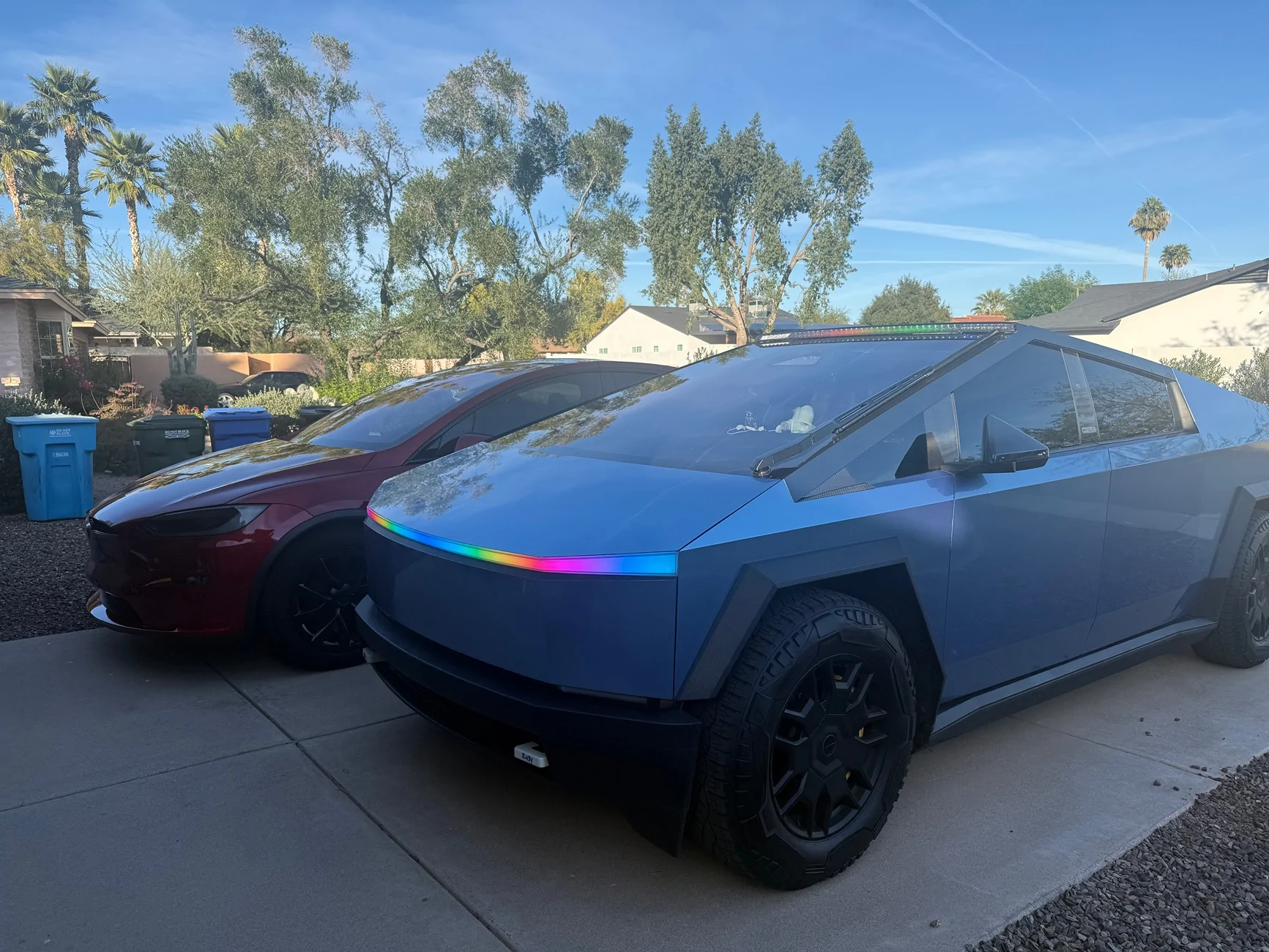 Which light shows involve the OEM light bar? | Tesla Cybertruck Forum ...