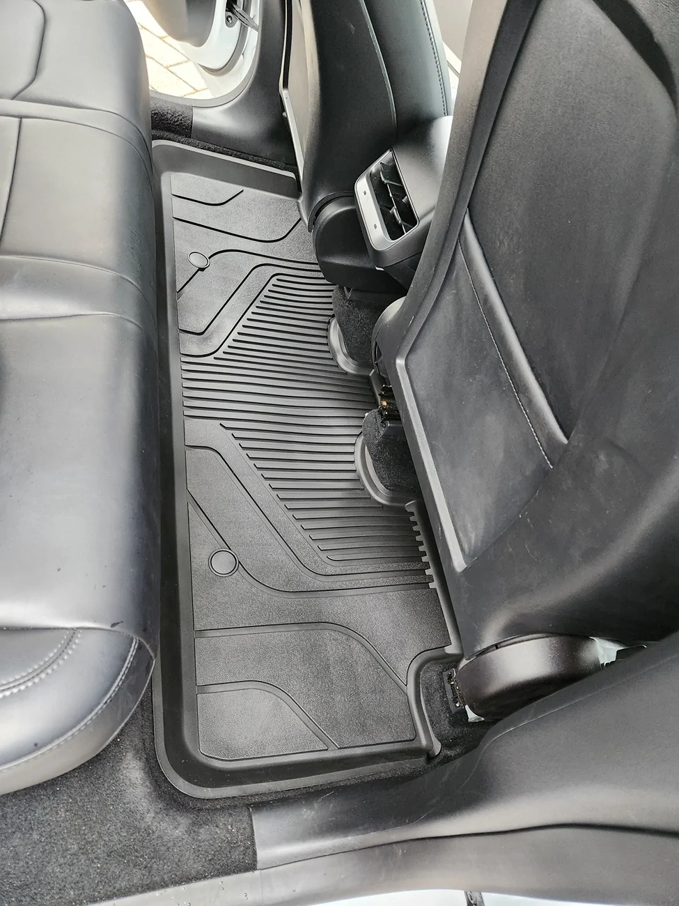 3Wliners Floor Mats & Liners - an unbiased review. | Tesla Cybertruck ...