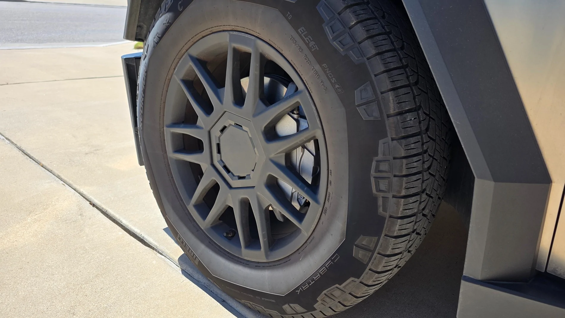 Tesla OEM Core Wheel Center Cap Kit now available | Tesla Cybertruck ...