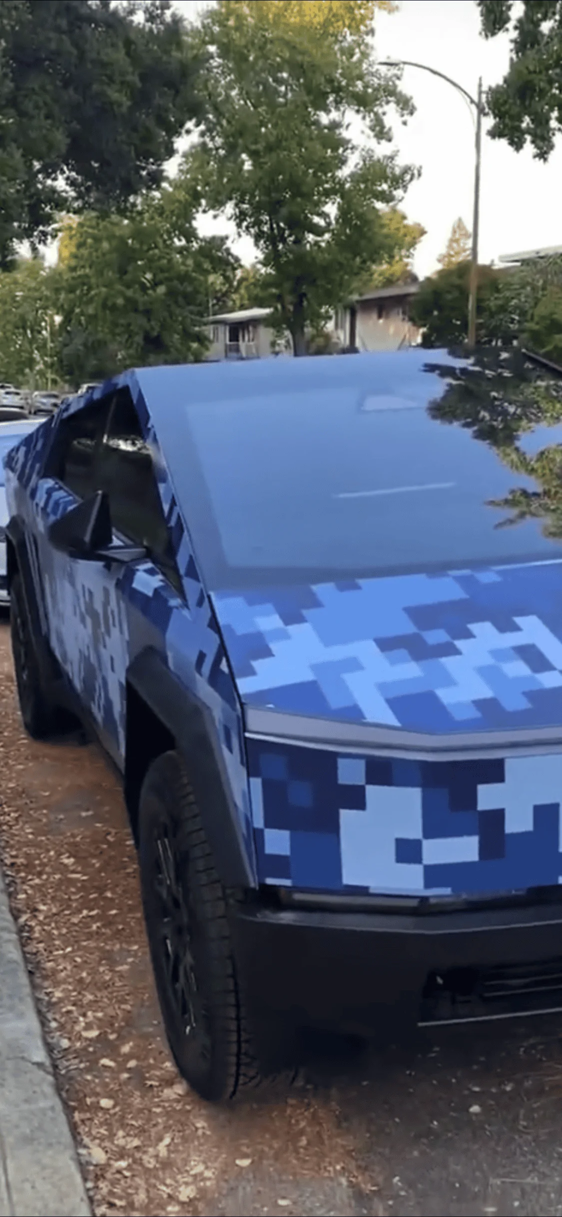 ‼️ Digital Camo Cybertruck w/ "CYBRTRK" branded tires + Round steering ...
