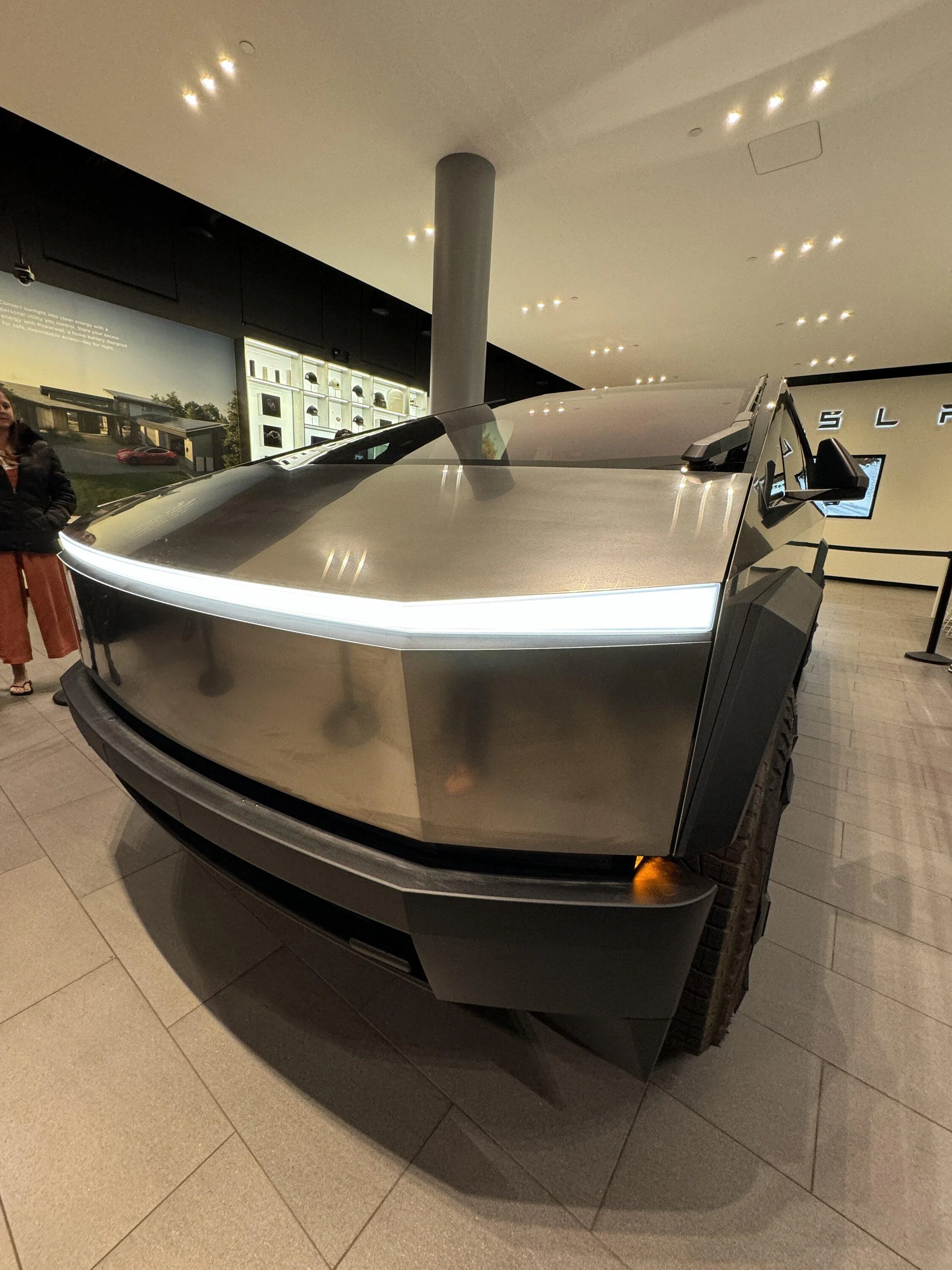 First Cybertrucks in Tesla stores now! @ San Diego & San Jose first ...