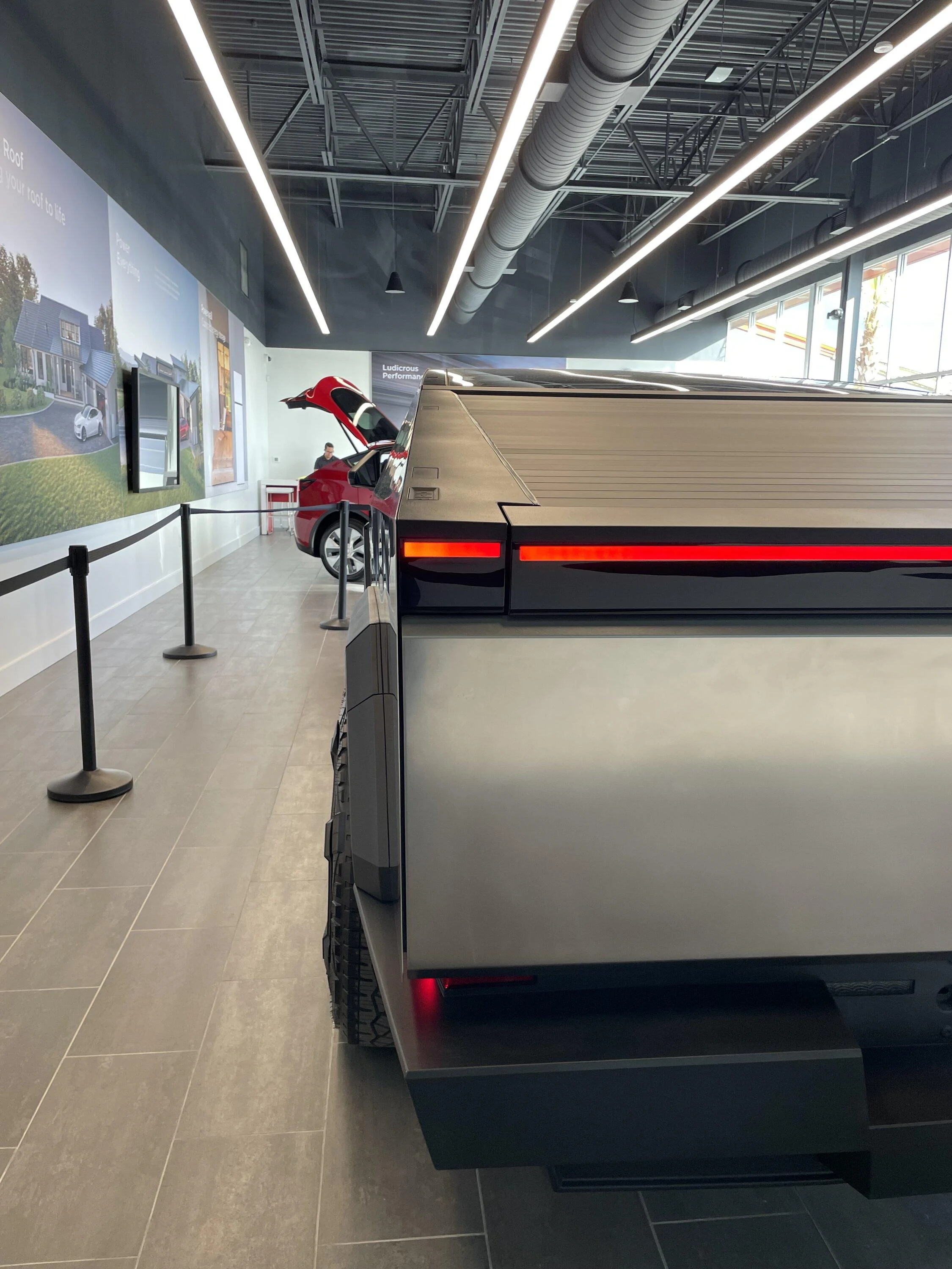 If you’re on the fence, go see it in person! | Tesla Cybertruck Forum ...
