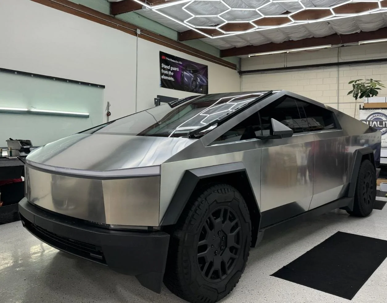 25% 3M Ceramic IR tint is a decent match to factory rear window tint ...