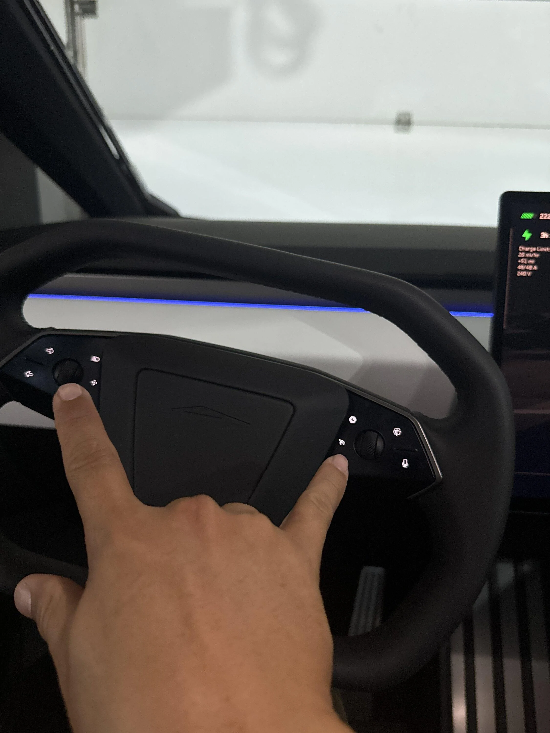 Hazard lights will not turn off | Tesla Cybertruck Forum - Cybertruck ...