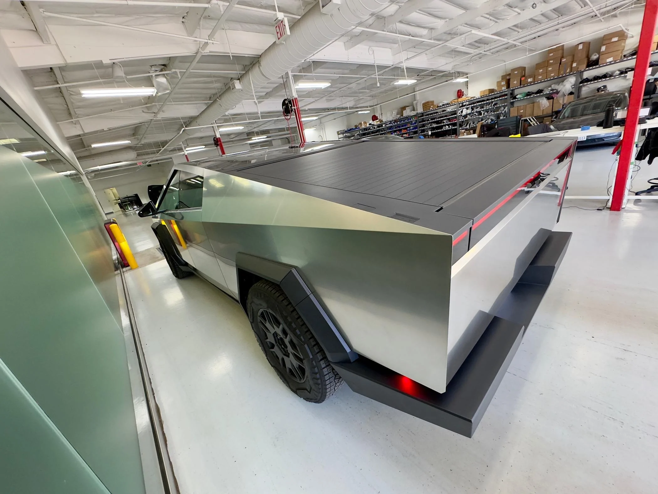 Has anyone tried to polish the stainless steel to a mirror finish ...