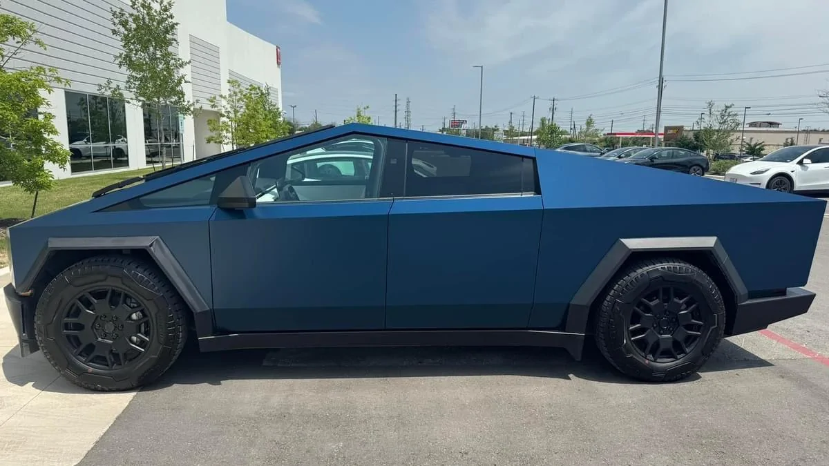 Official Tesla Satin Abyss Blue PPF color paint film wrap - first look ...