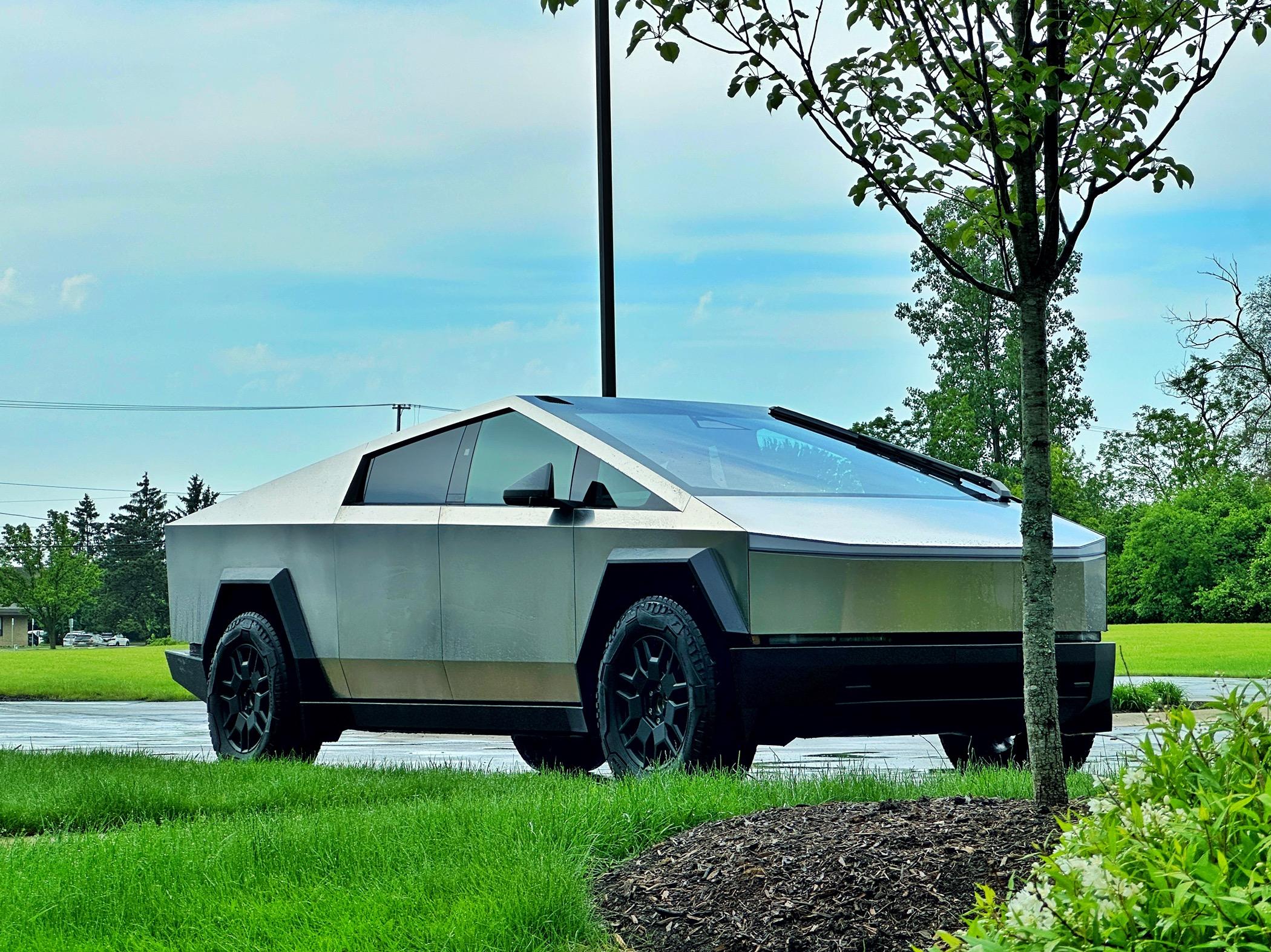 Lots of Cybertrucks for Sale - No One Worried? | Tesla Cybertruck Forum ...