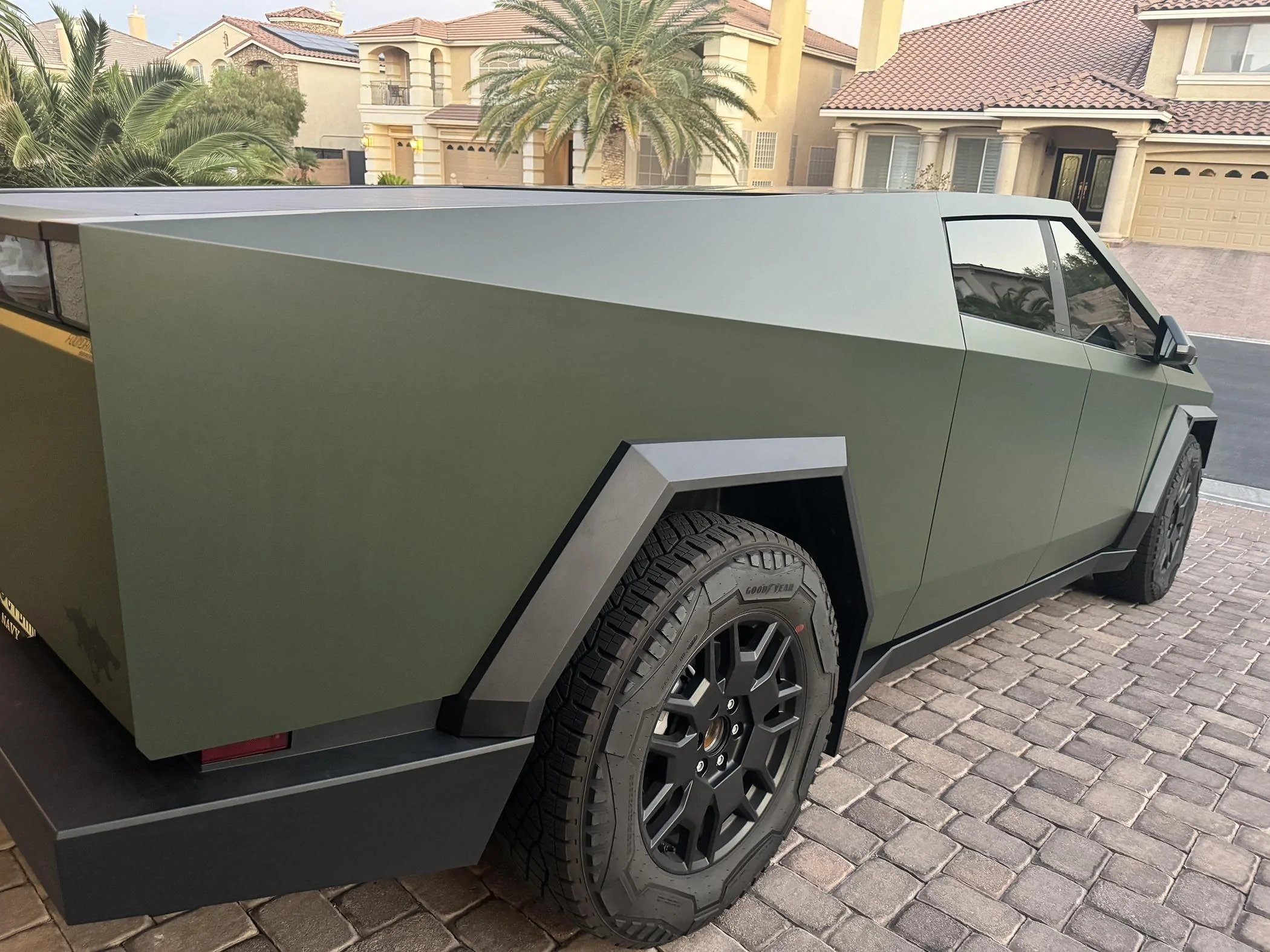 Matte Olive Green Vinyl Wrap Cybertruck (Avery Dennison SW900) | Tesla ...