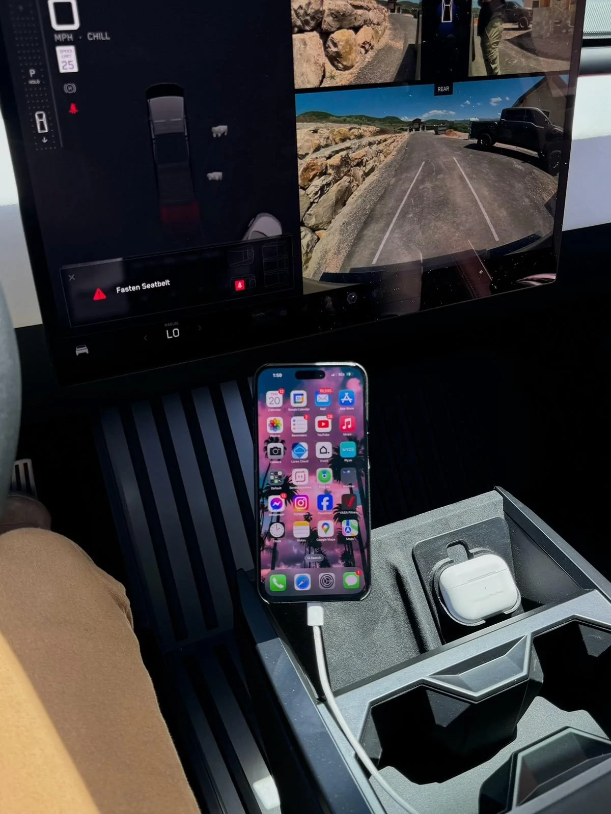 Best phone mount for Cybertruck! | Tesla Cybertruck Forum - Cybertruck ...