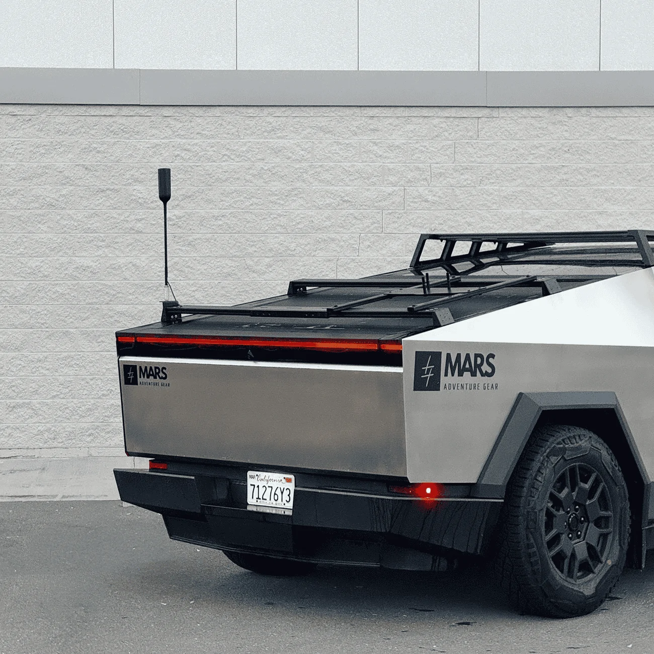 New Products: MARS™ EXPEDITION TIRE RACK & ACCESSORY MOUNT for Tesla ...