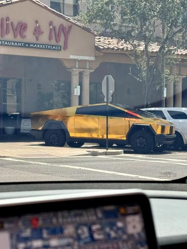 GOLD Vinyl Wrap & PPF Cybertruck -- Photos & Videos | Tesla Cybertruck ...