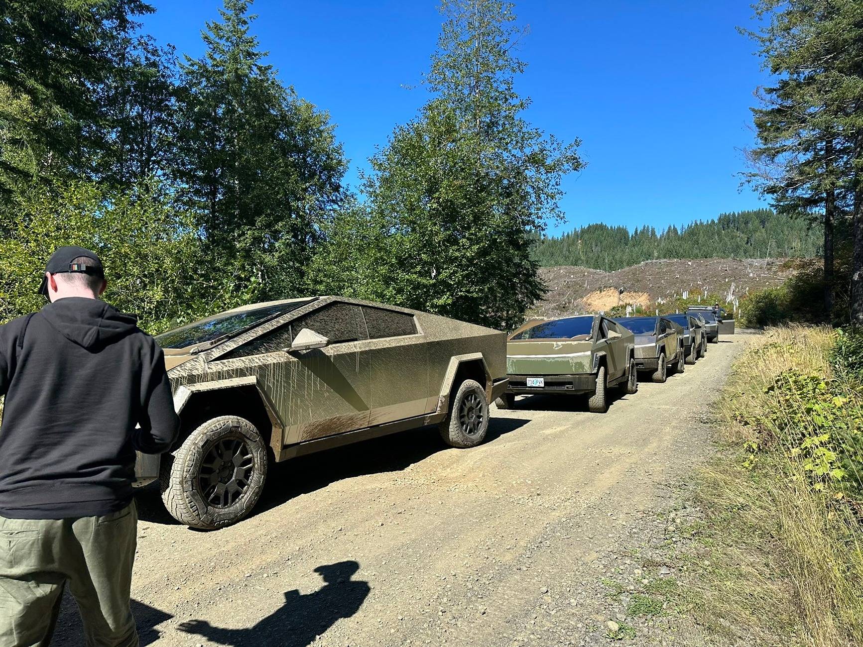 Offroad Rally by 8 Cybertrucks in Tillamook, Oregon 📐 | Tesla ...