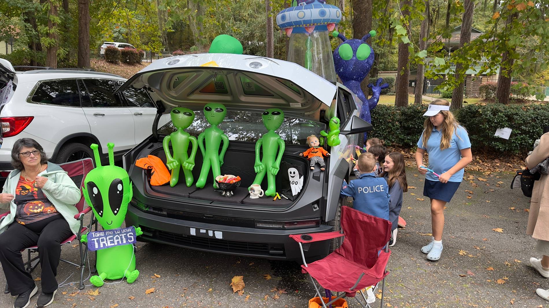 👻Trunk or Treat was a success! 🎃 | Tesla Cybertruck Forum - Cybertruck ...