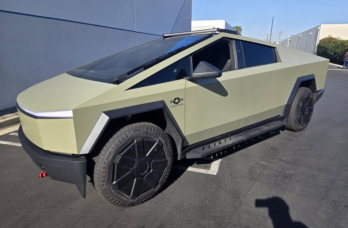 Rugged Combat Green (Avery Dennison SW900 Vinyl Wrap) on Cybertruck 🪖 ...