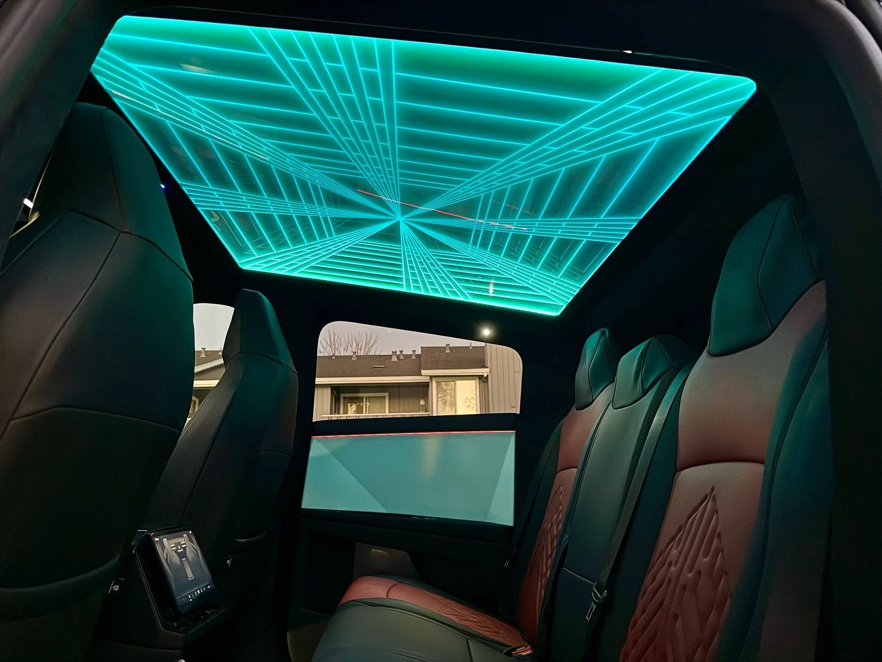 First Electrochromic RGBW Ambient Roof Light [Review/Install] | Tesla ...