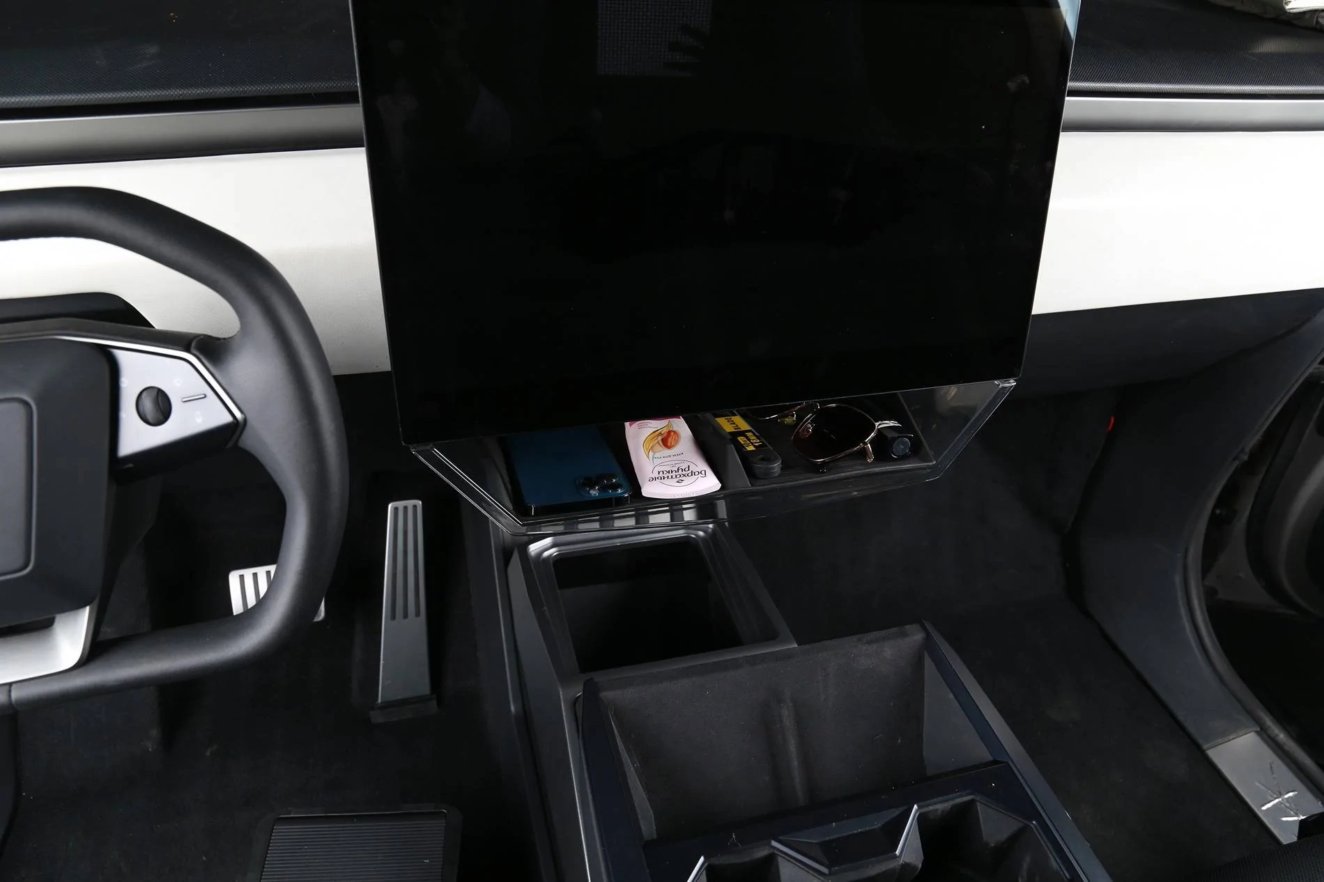 【Cybertruck under-screen storage box by INAGOTAR!】 | Tesla Cybertruck ...