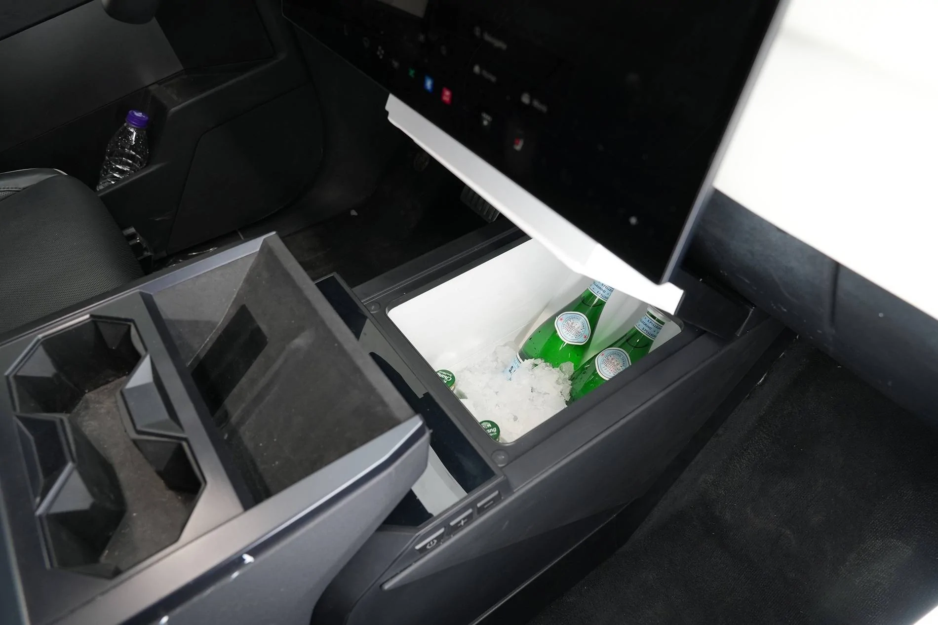 Cybertruck Compressor Cooler - Detailed Photos released [Cybergear ...