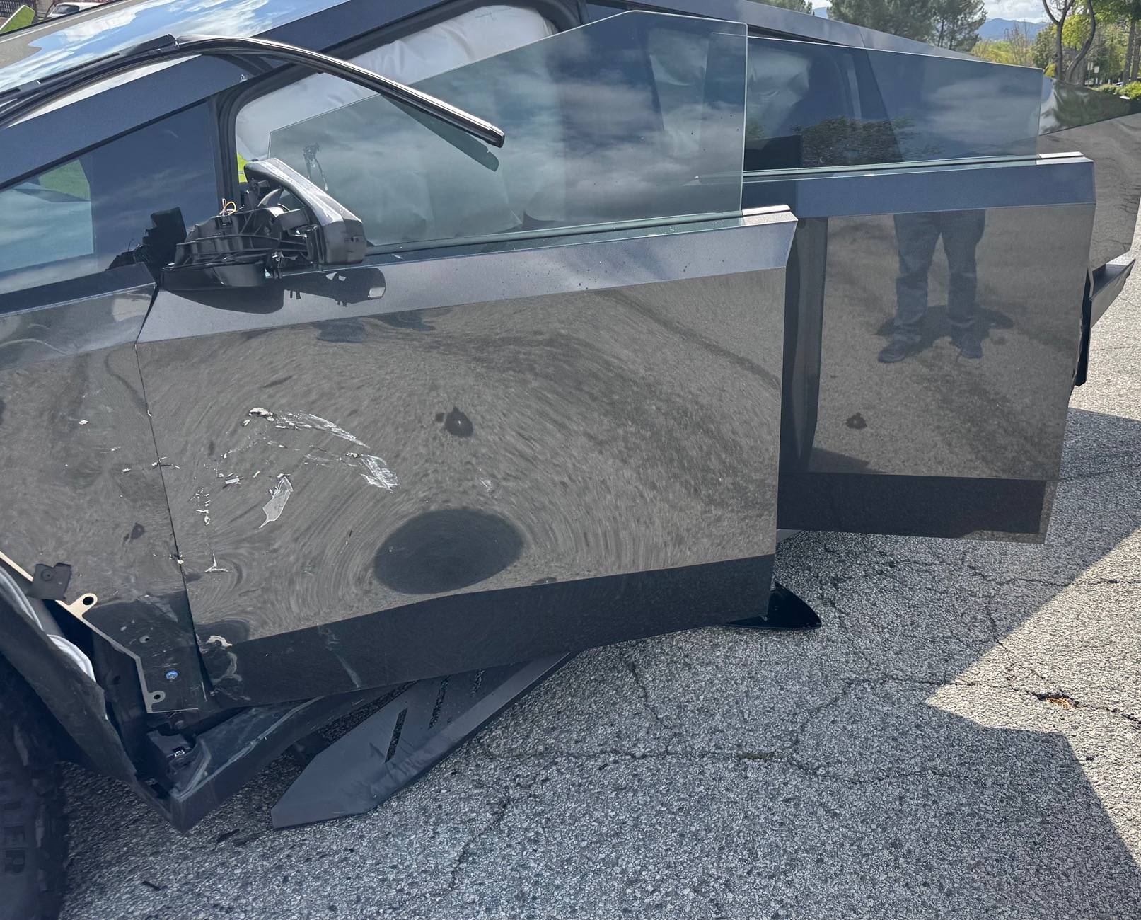 Need Advice: Cybertruck Collision – Total Loss or Repair? | Tesla ...