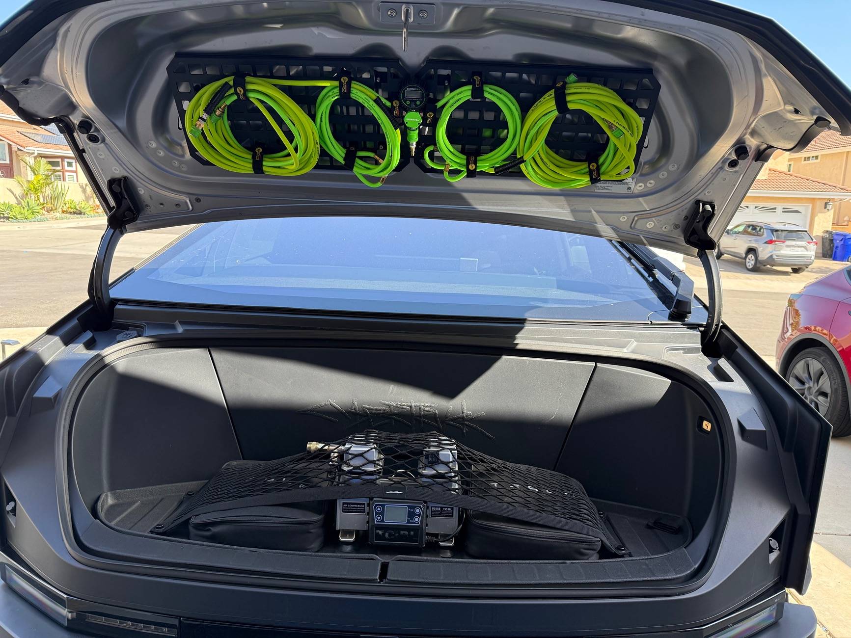 Air compressor setup | Tesla Cybertruck Forum - Cybertruck Owners Club