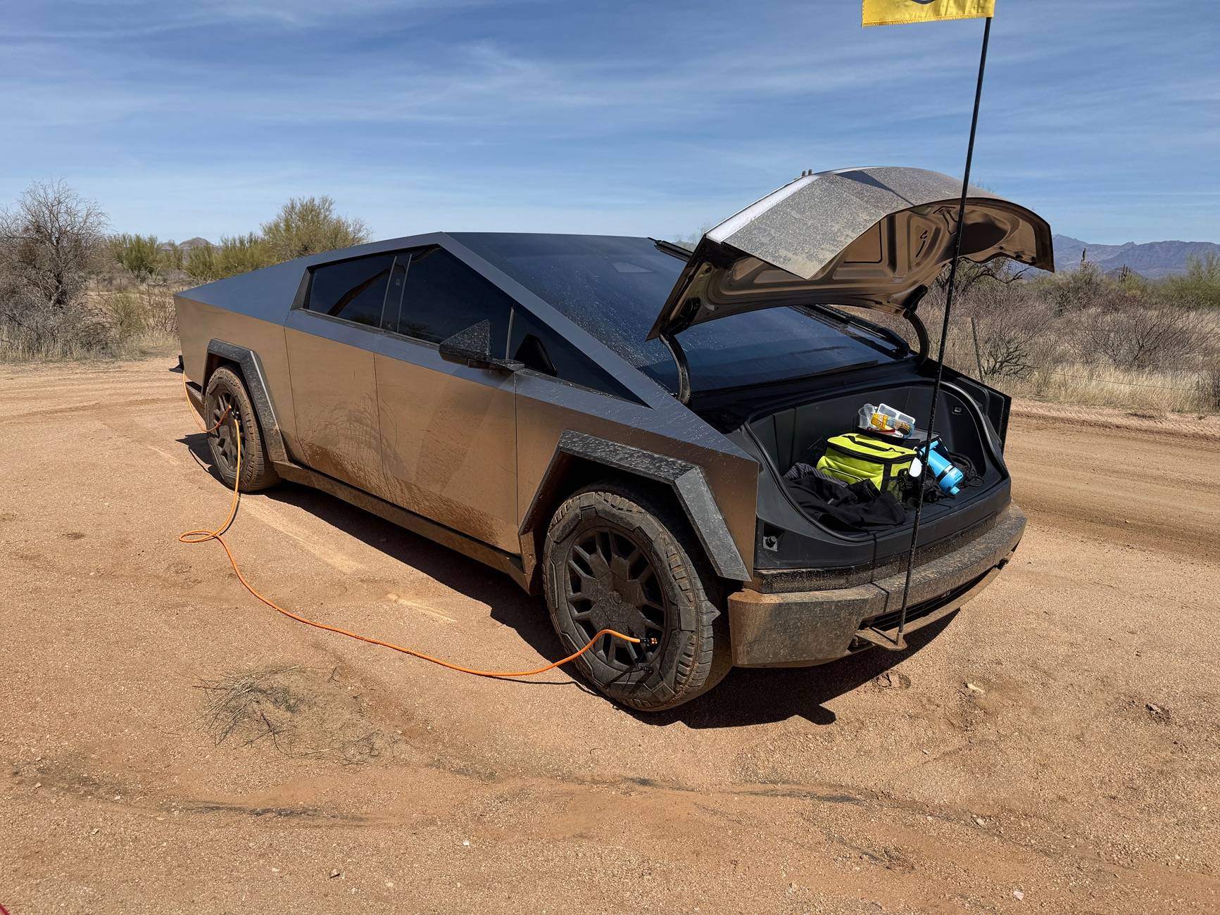 Air compressor setup | Tesla Cybertruck Forum - Cybertruck Owners Club