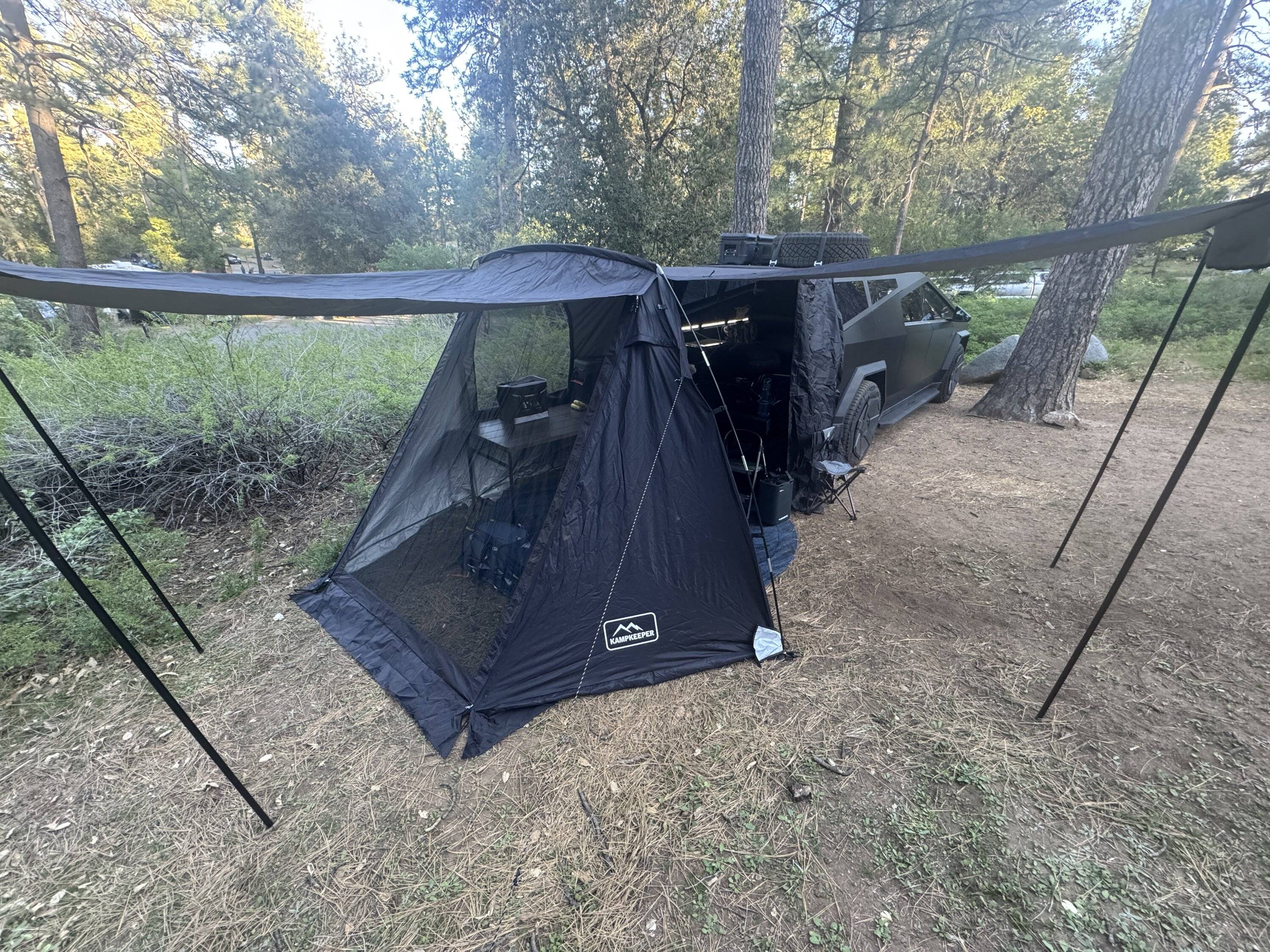Review – CybertruckCo Bed Cap, and a brief camping/off-roading report ...