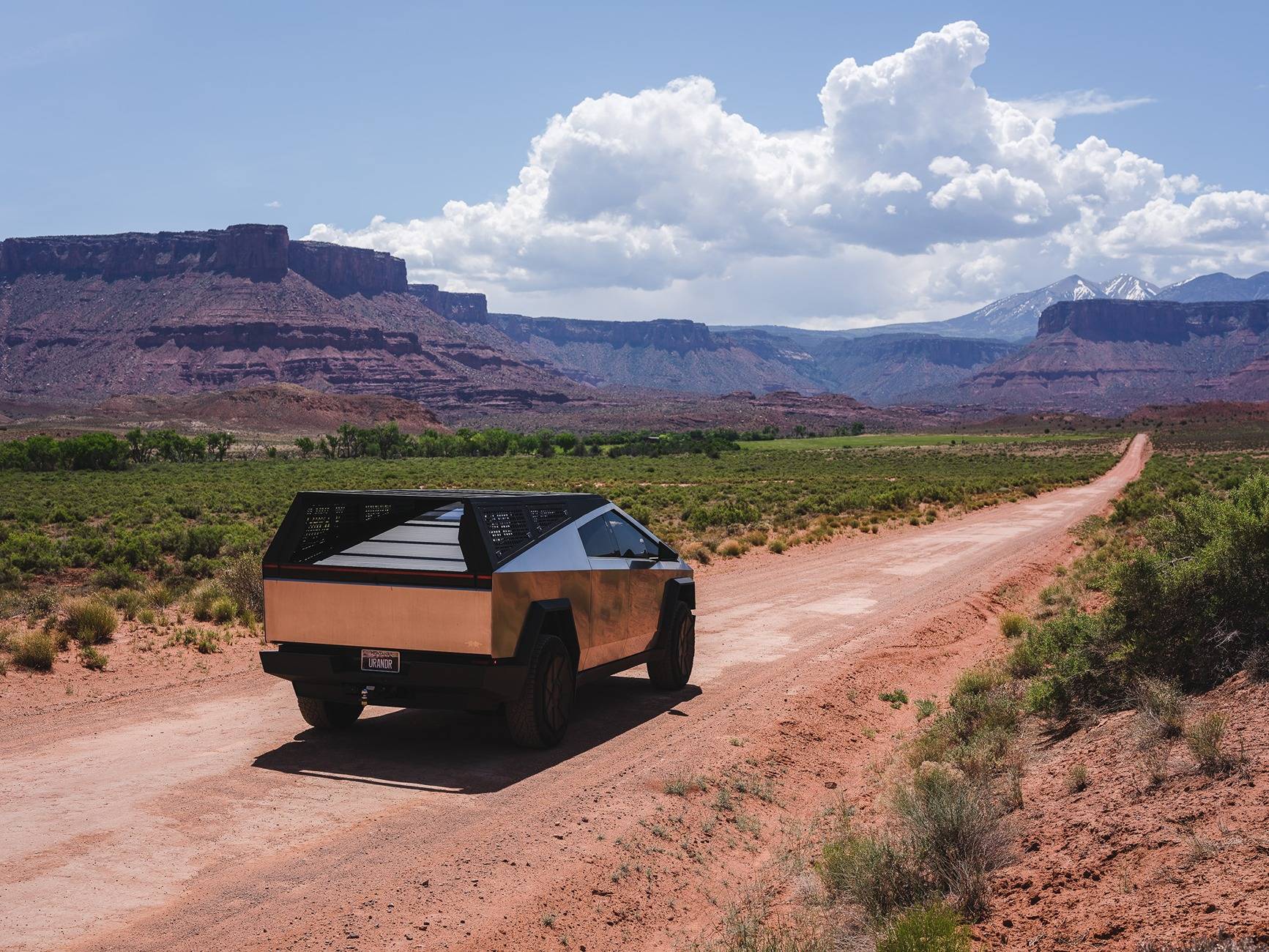 From the Bay to Moab: Field Testing Our Next-Gen Cybertruck Rack ...