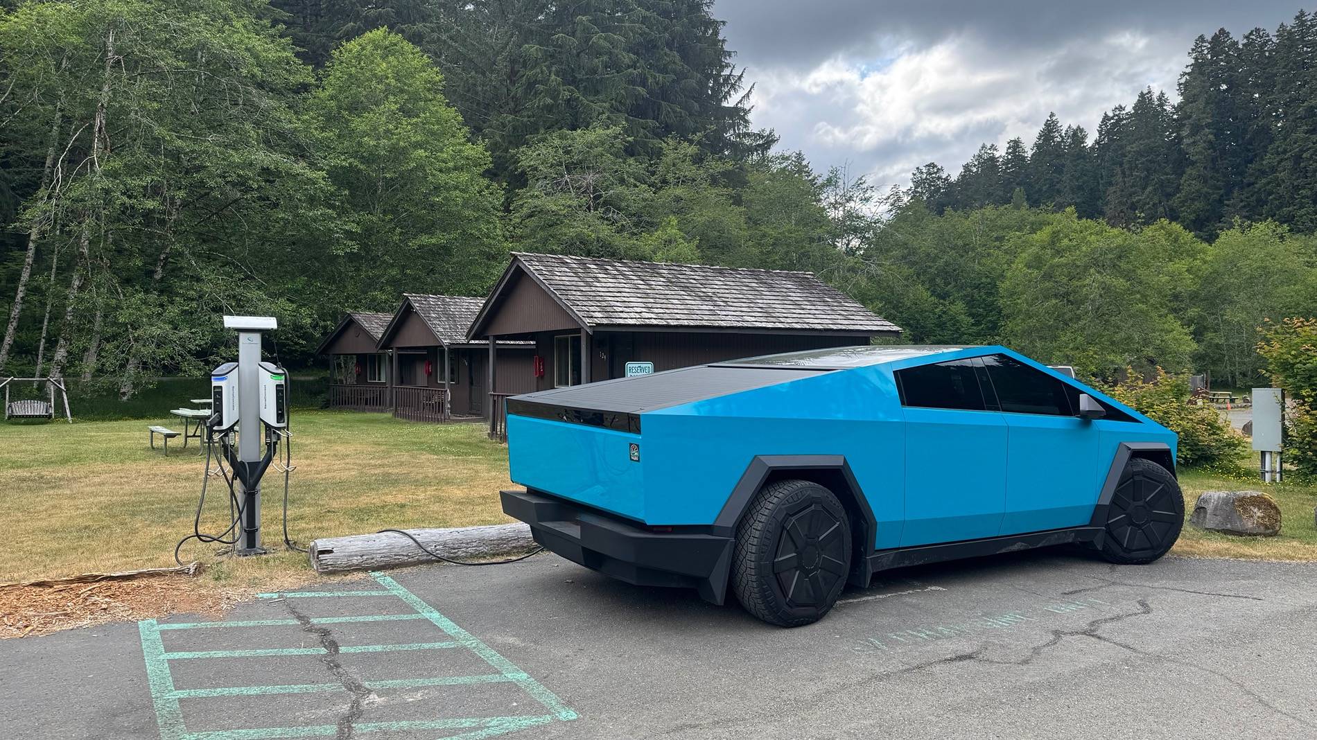 Sand dunes, off-road, NW road trip | Tesla Cybertruck Forum ...