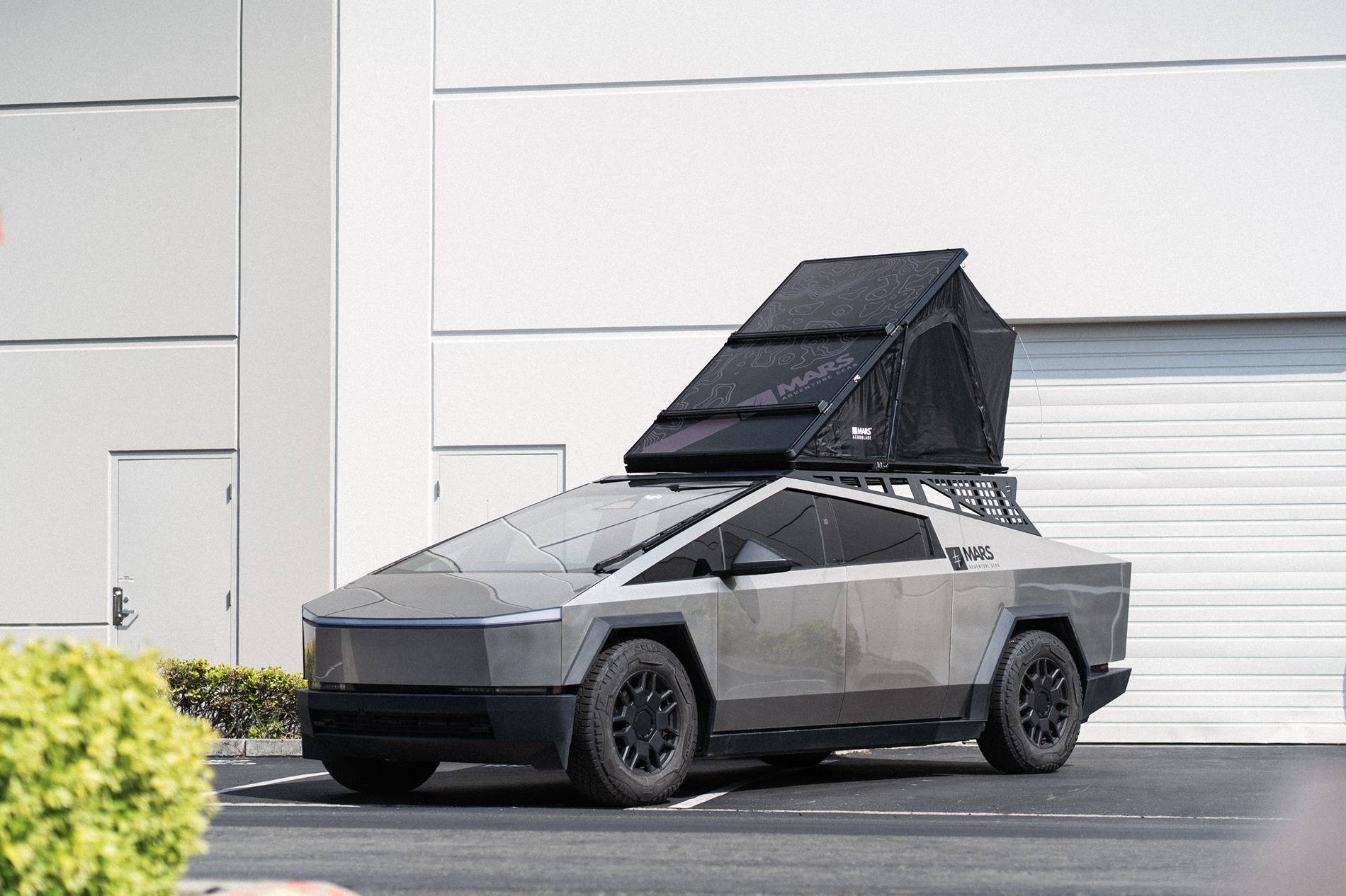 Cybertruck Range Test: 416 Wh/mi with Rooftop Tent and Rack by Mars ...