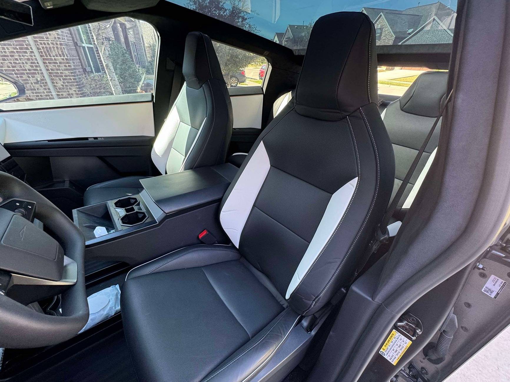 🚙 3 Subtle but Practical Add-ons to Boost Your Cybertruck | Tesla ...